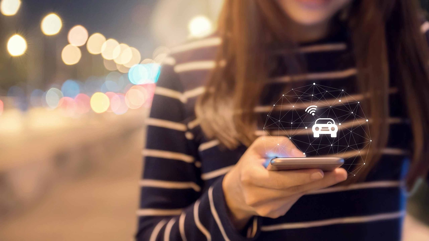 The Benefits and Drawbacks of Connected Cars | Chase