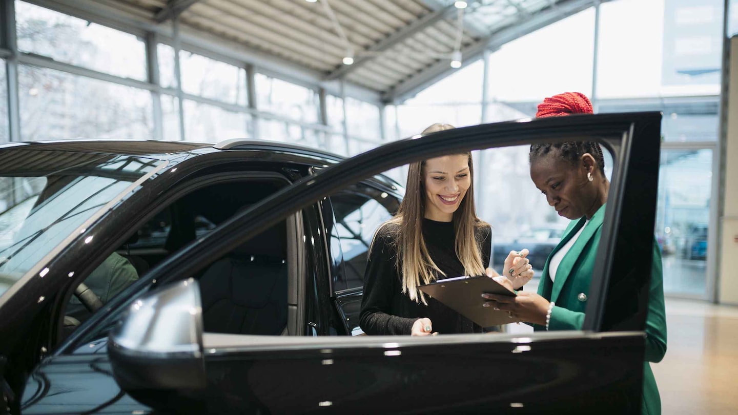 How Many Types of Car Titles Are There? | Chase