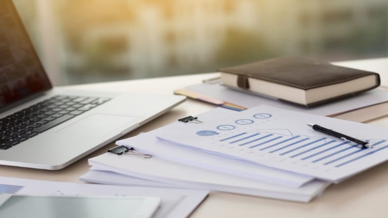 Investor's Guide to Balancing Liquid and Illiquid Assets | Chase